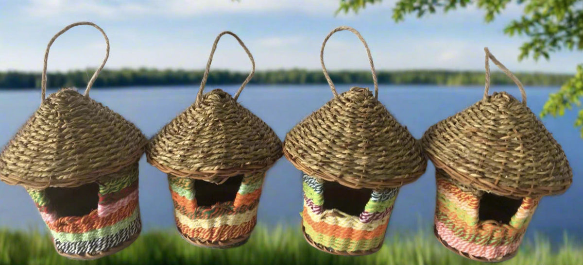 Handmade hut weave rattan birdhouses with roof measuring 15 x 18cm ...